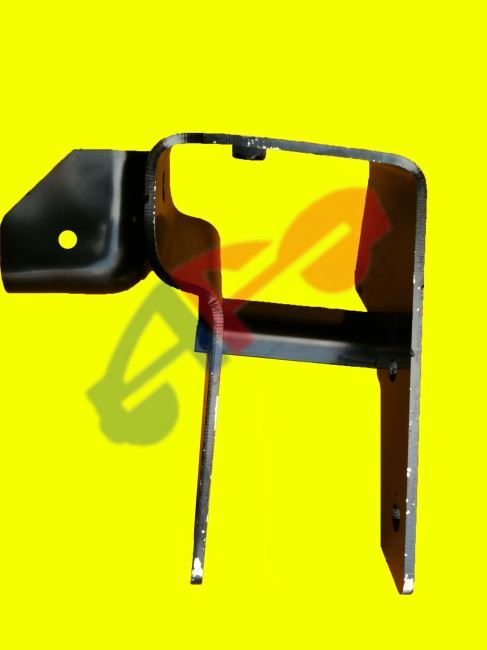 AUTOFiT Inc. BRACKET 03-05 FT RH WELD IN TO-FRAME 2500 SILVERADO/03-04 ...